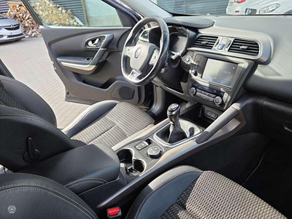Черный Рено Kadjar 2016 в Таураге, объемом двигателя 1.20 л и пробегом 150 тыс. км за 7000 €, фото 10 на AUTOMOTO.COM.LV