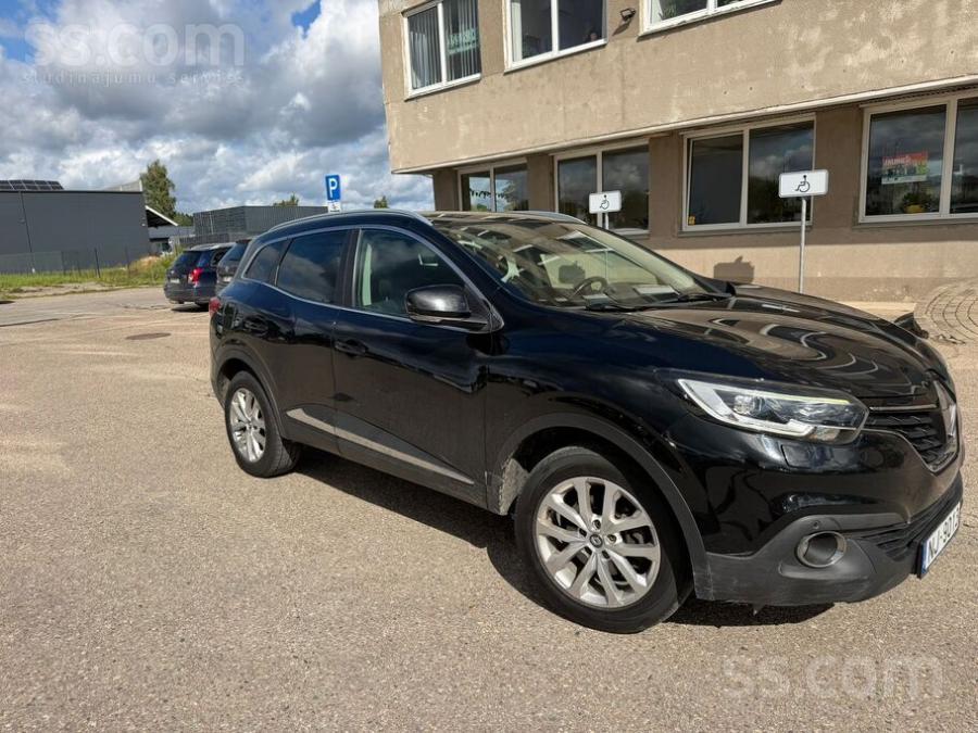 Melns Renault Kadjar 2016 Jelgava, ar dzinēja tilpumu 1.20 L un nobraukumu 0 tūkst. km par 5300 €, foto 4 vietnē AUTOMOTO.COM.LV