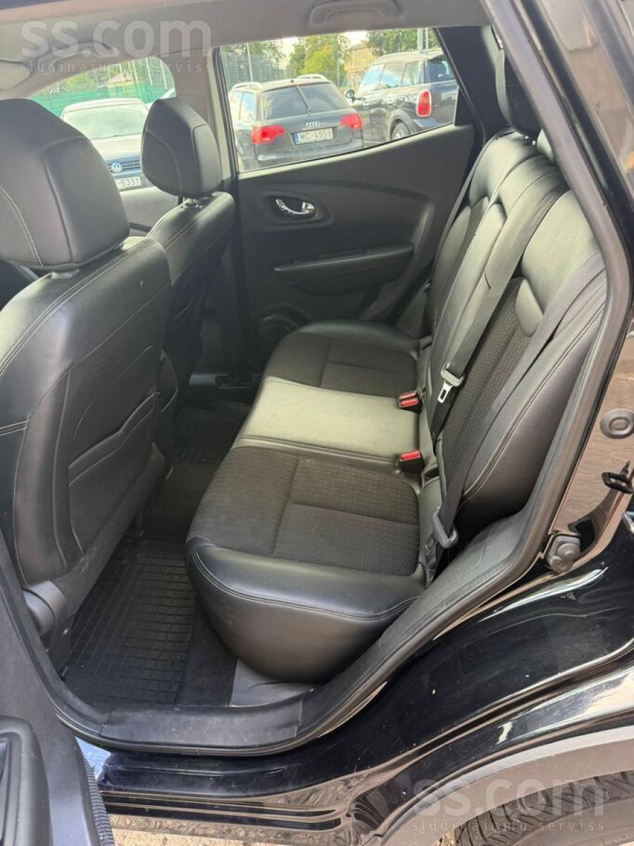 Melns Renault Kadjar 2016 Jelgava, ar dzinēja tilpumu 1.20 L un nobraukumu 0 tūkst. km par 5300 €, foto 10 vietnē AUTOMOTO.COM.LV