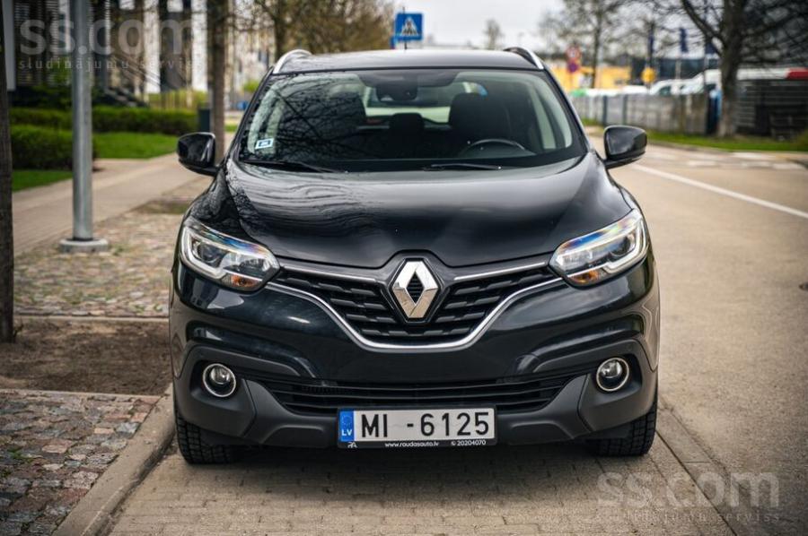 Melns Renault Kadjar 2017 Rīga, ar dzinēja tilpumu 1.60 L un nobraukumu 0 tūkst. km par 11000 €, foto 2 vietnē AUTOMOTO.COM.LV