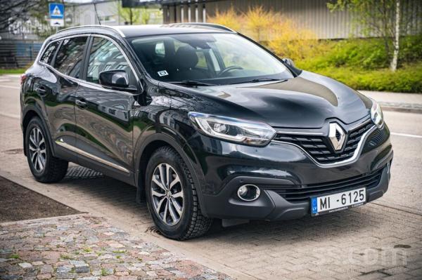 Melns Renault Kadjar 2017 Rīga, ar dzinēja tilpumu 1.60 L un nobraukumu 0 tūkst. km par 11600 €, foto 3 vietnē AUTOMOTO.COM.LV
