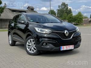 Black Renault Kadjar 2017 in Cesis, with an engine capacity of 1.20 L and mileage of 185 thousand km for 8700 €, photo  on AUTOMOTO.COM.LV