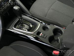 Black Renault Kadjar 2017 in Cesis, with an engine capacity of 1.20 L and mileage of 185 thousand km for 8700 €, photo 11 on AUTOMOTO.COM.LV
