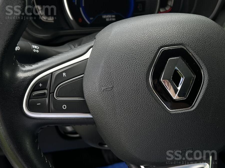 Black Renault Kadjar 2017 in Cesis, with an engine capacity of 1.20 L and mileage of 185 thousand km for 8700 €, photo 14 on AUTOMOTO.COM.LV