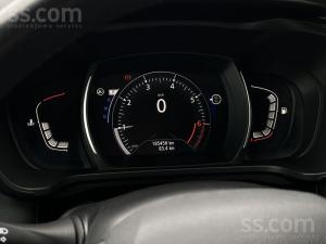 Black Renault Kadjar 2017 in Cesis, with an engine capacity of 1.20 L and mileage of 185 thousand km for 8700 €, photo 27 on AUTOMOTO.COM.LV