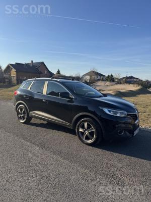 Черный Рено Kadjar 2017 в Рига, объемом двигателя 1.50 л и пробегом 244 тыс. км за 8400 €, фото  на AUTOMOTO.COM.LV