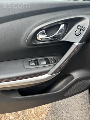 Melns Renault Kadjar 2017 Rīga, ar dzinēja tilpumu 1.50 L un nobraukumu 244 tūkst. km par 8400 €, foto 5 vietnē AUTOMOTO.COM.LV