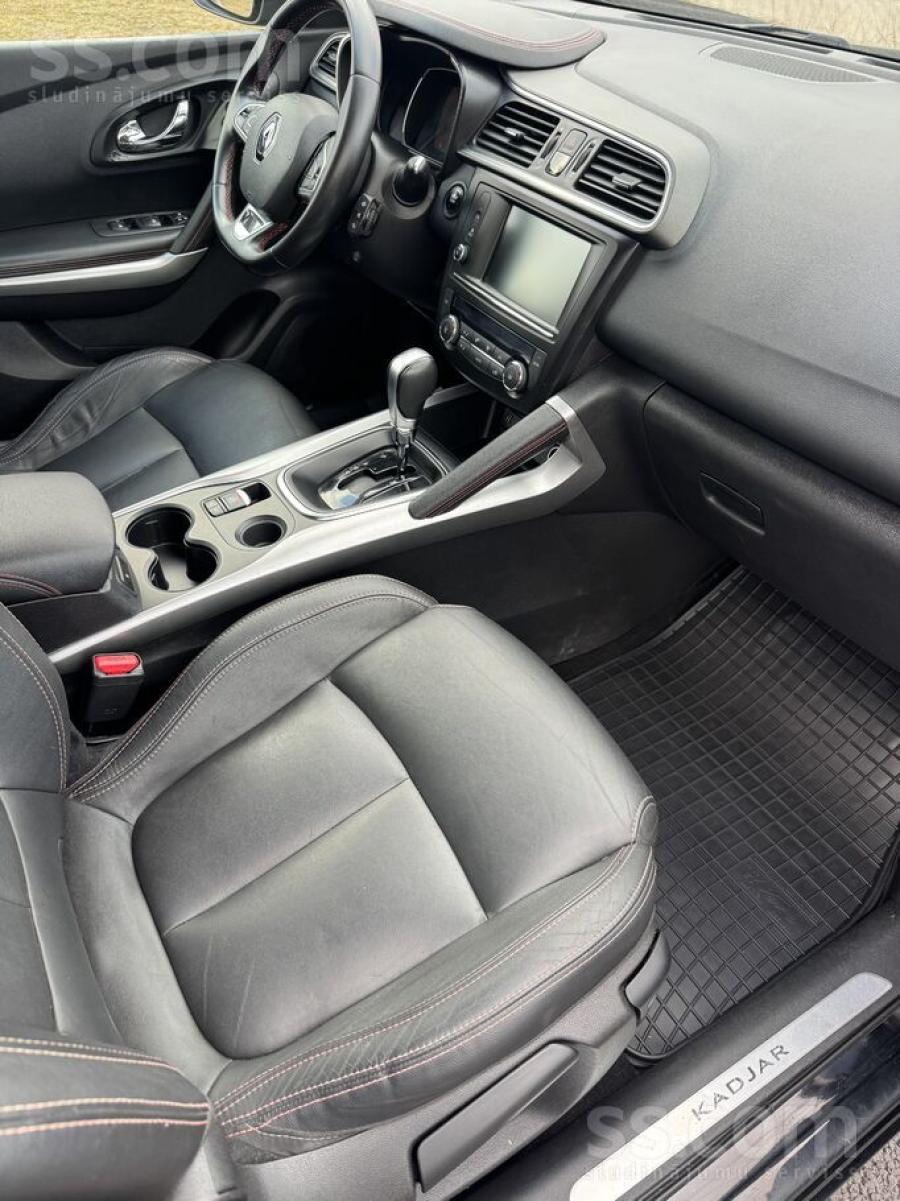 Melns Renault Kadjar 2017 Rīga, ar dzinēja tilpumu 1.50 L un nobraukumu 244 tūkst. km par 8400 €, foto 6 vietnē AUTOMOTO.COM.LV