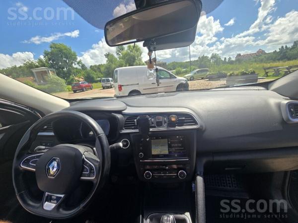 Черный Рено Kadjar 2017 в Бауска, объемом двигателя 1.60 л и пробегом 200 тыс. км за 11000 €, фото 7 на AUTOMOTO.COM.LV