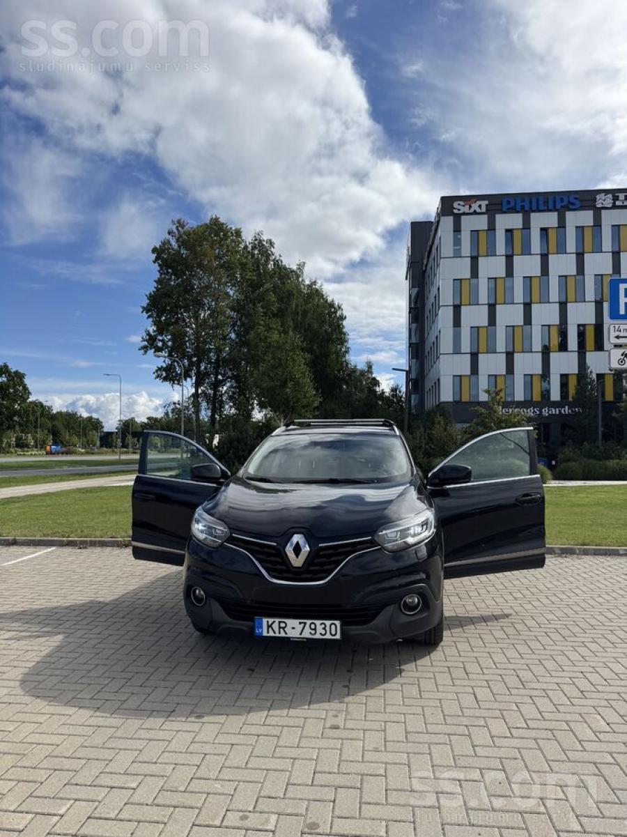 Melns Renault Kadjar 2017 Rīga, ar dzinēja tilpumu 1.50 L un nobraukumu 246 tūkst. km par 8500 €, foto 3 vietnē AUTOMOTO.COM.LV