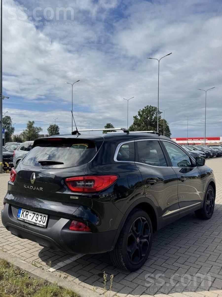Melns Renault Kadjar 2017 Rīga, ar dzinēja tilpumu 1.50 L un nobraukumu 246 tūkst. km par 8500 €, foto 6 vietnē AUTOMOTO.COM.LV