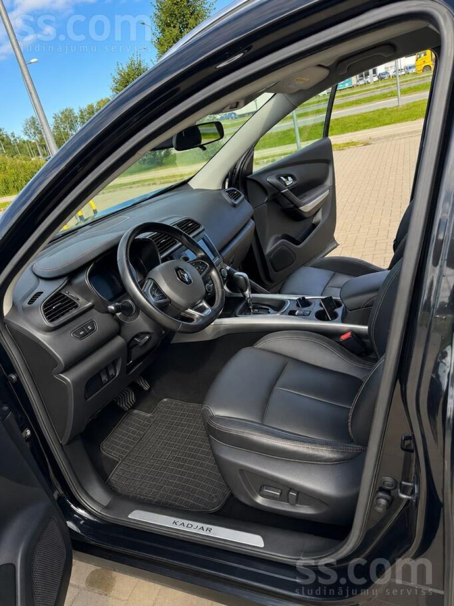 Melns Renault Kadjar 2017 Rīga, ar dzinēja tilpumu 1.50 L un nobraukumu 246 tūkst. km par 8500 €, foto 9 vietnē AUTOMOTO.COM.LV