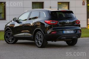 Melns Renault Kadjar 2018 Jelgava, ar dzinēja tilpumu 1.20 L un nobraukumu 0 tūkst. km par 11450 €, foto 4 vietnē AUTOMOTO.COM.LV