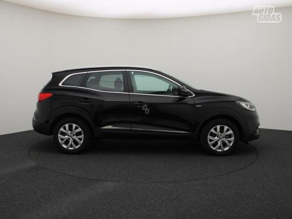 Black Renault Kadjar 2018 in Vilnius, with an engine capacity of 1.20 L and mileage of 115 thousand km for 12299 €, photo 9 on AUTOMOTO.COM.LV