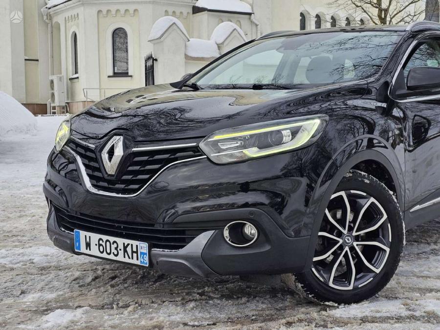 Черный Рено Kadjar 2018 в Таураге, объемом двигателя 1.20 л и пробегом 140 тыс. км за 8500 €, фото 1 на AUTOMOTO.COM.LV