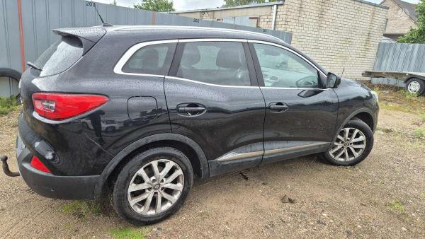 Melns Renault Kadjar 2018 Tauragė, ar dzinēja tilpumu 1.46 L un nobraukumu 211 tūkst. km par 7900 €, foto 4 vietnē AUTOMOTO.COM.LV