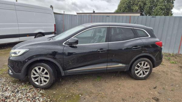 Melns Renault Kadjar 2018 Tauragė, ar dzinēja tilpumu 1.46 L un nobraukumu 211 tūkst. km par 7900 €, foto 9 vietnē AUTOMOTO.COM.LV