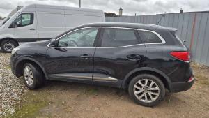 Black Renault Kadjar 2018 in Taurage, with an engine capacity of 1.46 L and mileage of 211 thousand km for 7900 €, photo 11 on AUTOMOTO.COM.LV