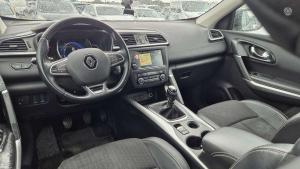 Black Renault Kadjar 2018 in Taurage, with an engine capacity of 1.46 L and mileage of 211 thousand km for 7900 €, photo 28 on AUTOMOTO.COM.LV