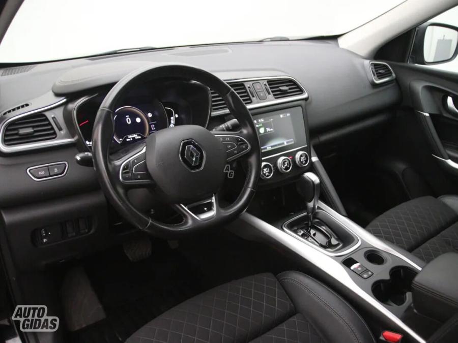 Black Renault Kadjar 2020 in Vilnius, with an engine capacity of 1.30 L and mileage of 108 thousand km for 14999 €, photo 17 on AUTOMOTO.COM.LV