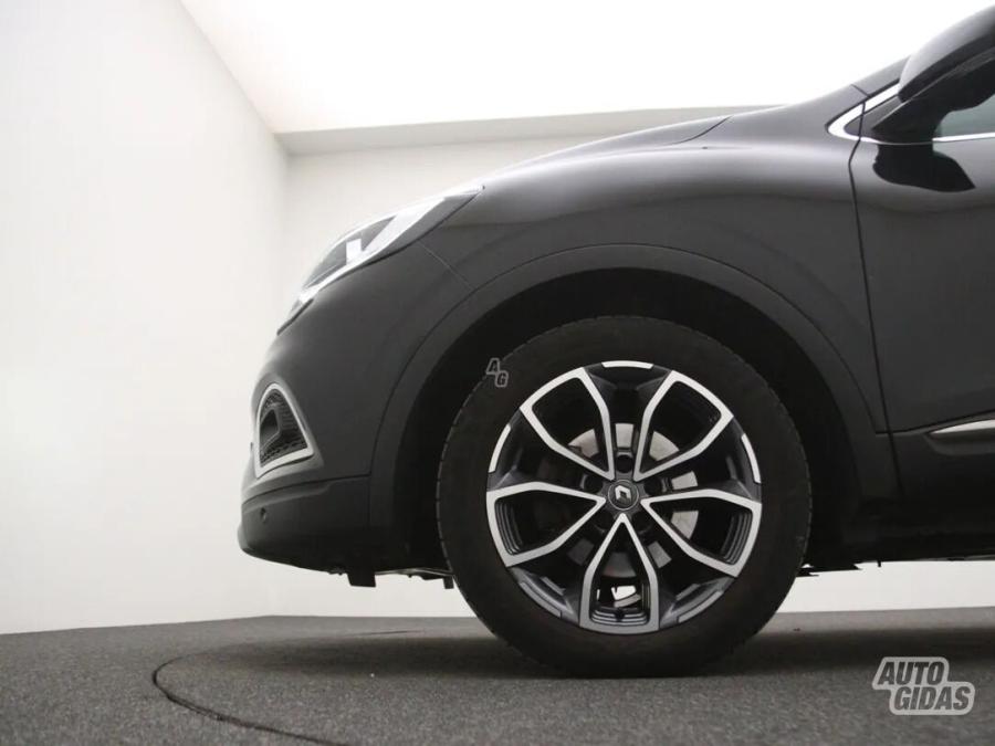 Black Renault Kadjar 2020 in Vilnius, with an engine capacity of 1.30 L and mileage of 108 thousand km for 14999 €, photo 28 on AUTOMOTO.COM.LV