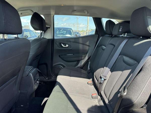 Black Renault Kadjar 2020 in Vilnius, with an engine capacity of 1.46 L and mileage of 174 thousand km for 11494 €, photo 11 on AUTOMOTO.COM.LV