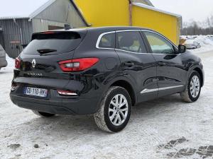 Black Renault Kadjar 2021 in Kaunas, with an engine capacity of 1.33 L and mileage of 154 thousand km for 13673 €, photo 3 on AUTOMOTO.COM.LV