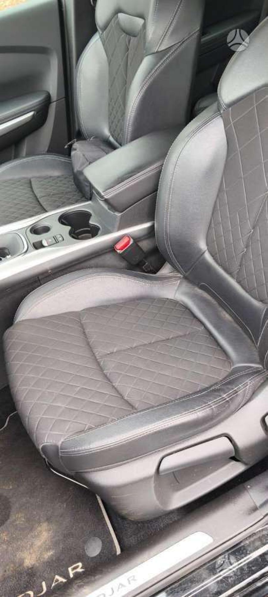 Black Renault Kadjar 2021 in Kaunas, with an engine capacity of 1.46 L and mileage of 180 thousand km for 14460 €, photo 14 on AUTOMOTO.COM.LV