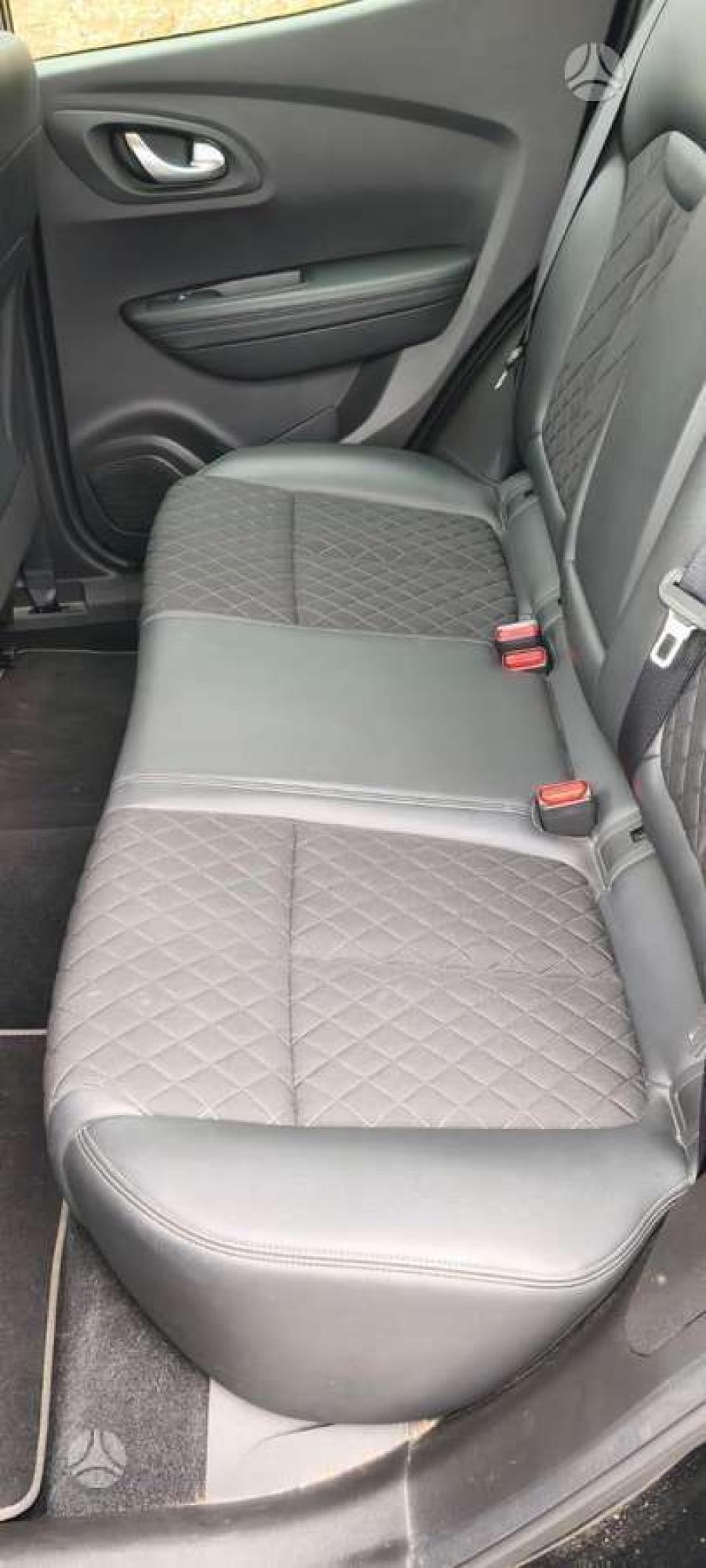 Black Renault Kadjar 2021 in Kaunas, with an engine capacity of 1.46 L and mileage of 180 thousand km for 14460 €, photo 17 on AUTOMOTO.COM.LV