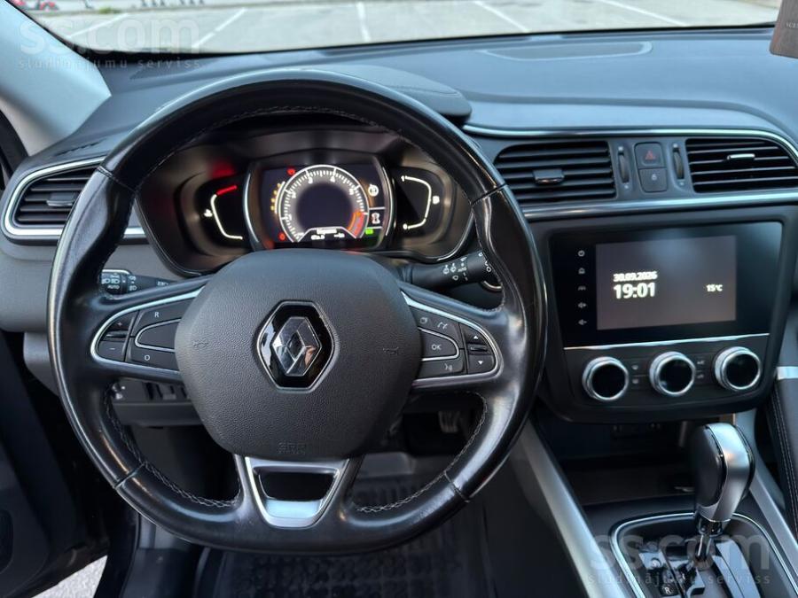 Melns Renault Kadjar 2021 Rīga, ar dzinēja tilpumu 1.30 L un nobraukumu 71 tūkst. km par 16999 €, foto 5 vietnē AUTOMOTO.COM.LV
