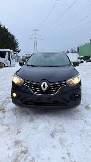 Black Renault Kadjar 2022 in Kaunas, with an engine capacity of 1.46 L and mileage of 160 thousand km for 14157 €, photo 4 on AUTOMOTO.COM.LV