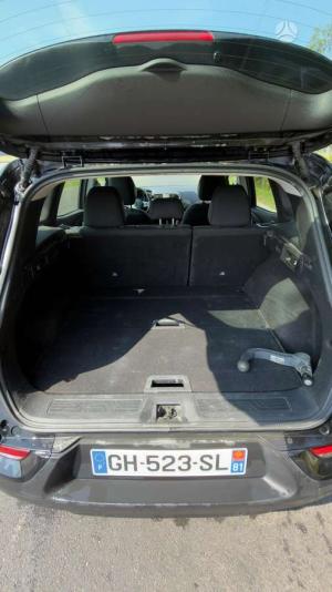 Black Renault Kadjar 2022 in Kaunas, with an engine capacity of 1.46 L and mileage of 184 thousand km for 11950 €, photo 10 on AUTOMOTO.COM.LV