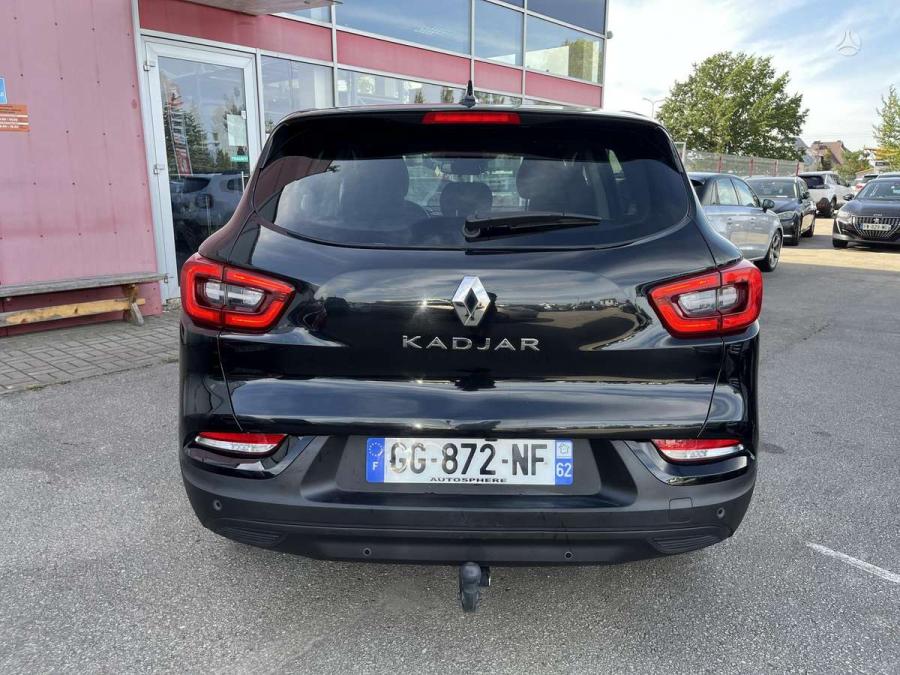 Black Renault Kadjar 2022 in Taurage, with an engine capacity of 1.46 L and mileage of 215 thousand km for 11300 €, photo 6 on AUTOMOTO.COM.LV