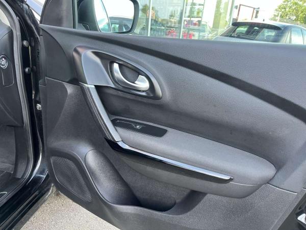 Черный Рено Kadjar 2022 в Таураге, объемом двигателя 1.46 л и пробегом 215 тыс. км за 11300 €, фото 10 на AUTOMOTO.COM.LV