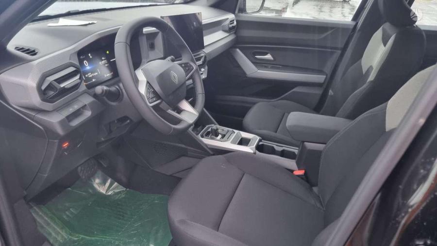 Melns Renault Kadjar 2026 Plungė, ar dzinēja tilpumu 1.30 L un nobraukumu 10 tūkst. km par 16900 €, foto 12 vietnē AUTOMOTO.COM.LV