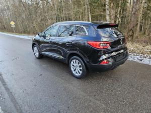 Black Renault Kadjar 2017 in Raseiniai, with an engine capacity of 1.50 L and mileage of 225 thousand km for 8300 €, photo 6 on AUTOMOTO.COM.LV