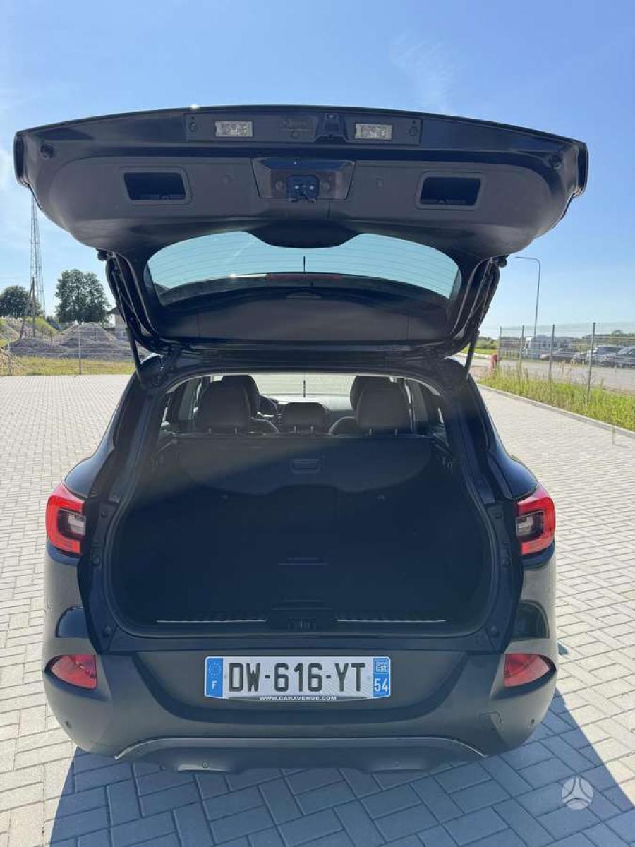 Melns Renault Kadjar 2015 Tauragė, ar dzinēja tilpumu 1.20 L un nobraukumu 149 tūkst. km par 7200 €, foto 12 vietnē AUTOMOTO.COM.LV