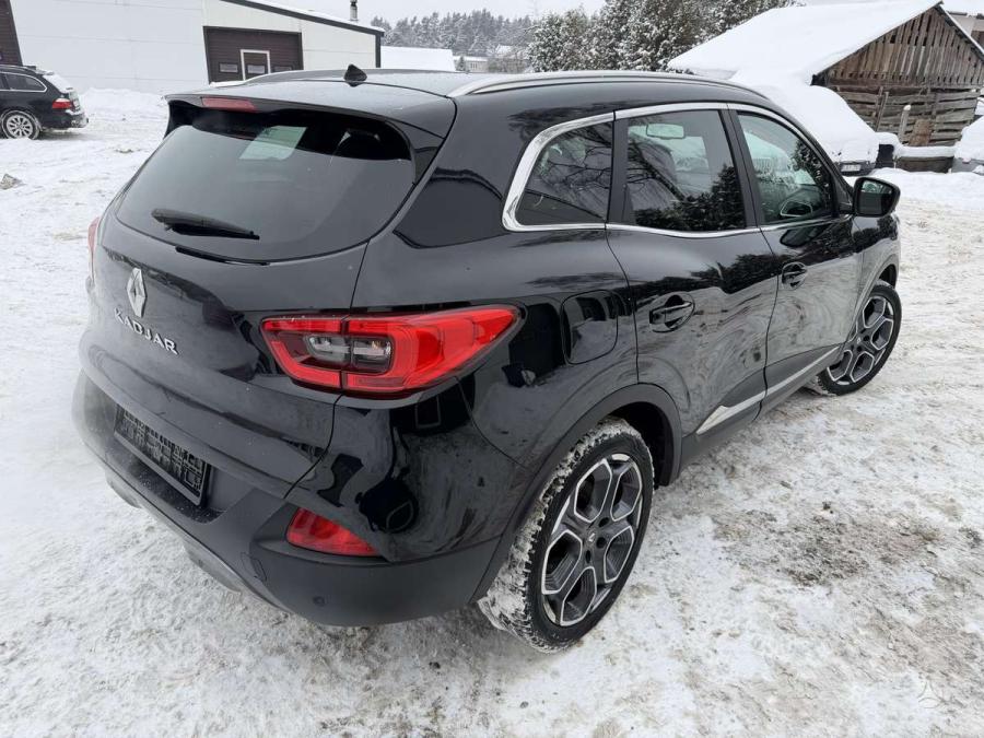 Black Renault Kadjar 2016 in Utena, with an engine capacity of 1.20 L and mileage of 160 thousand km for 7500 €, photo 4 on AUTOMOTO.COM.LV