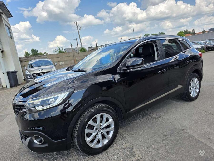 Black Renault Kadjar 2016 in Taurage, with an engine capacity of 1.20 L and mileage of 150 thousand km for 7300 €, photo 1 on AUTOMOTO.COM.LV