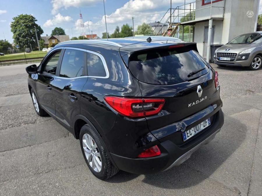 Black Renault Kadjar 2016 in Taurage, with an engine capacity of 1.20 L and mileage of 150 thousand km for 7300 €, photo 10 on AUTOMOTO.COM.LV