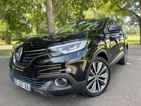 Black Renault Kadjar 2016 in Birstonas, with an engine capacity of 1.60 L and mileage of 207 thousand km for 7900 €, photo 1 on AUTOMOTO.COM.LV