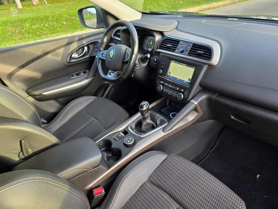Черный Рено Kadjar 2016 в Таураге, объемом двигателя 1.20 л и пробегом 160 тыс. км за 5900 €, фото 14 на AUTOMOTO.COM.LV
