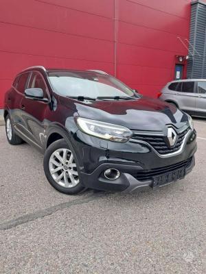 Renault Kadjar 2016 KauÅa vietnÄ Melns Renault Kadjar 2016 KauÅa, ar dzinÄja tilpumu 1.50 L un nobraukumu 185 tÅ«kst. km par 8350 ā¬, foto 1 vietnÄ AUTOMOTO.COM.LV