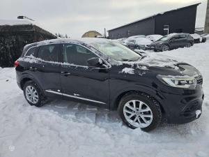 Melns Renault Kadjar 2021 Tauragė, ar dzinēja tilpumu 1.33 L un nobraukumu 130 tūkst. km par 12100 €, foto 8 vietnē AUTOMOTO.COM.LV