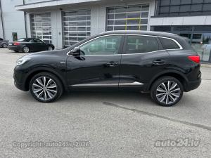 Black Renault Kadjar 2015 in Tartu, with an engine capacity of 1.60 L and mileage of 212 thousand km for 6999 €, photo 7 on AUTOMOTO.COM.LV