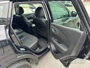 Black Renault Kadjar 2015 in Tartu, with an engine capacity of 1.60 L and mileage of 212 thousand km for 6999 €, photo 13 on AUTOMOTO.COM.LV