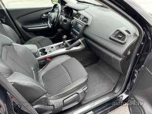 Black Renault Kadjar 2015 in Tartu, with an engine capacity of 1.60 L and mileage of 212 thousand km for 6999 €, photo 23 on AUTOMOTO.COM.LV