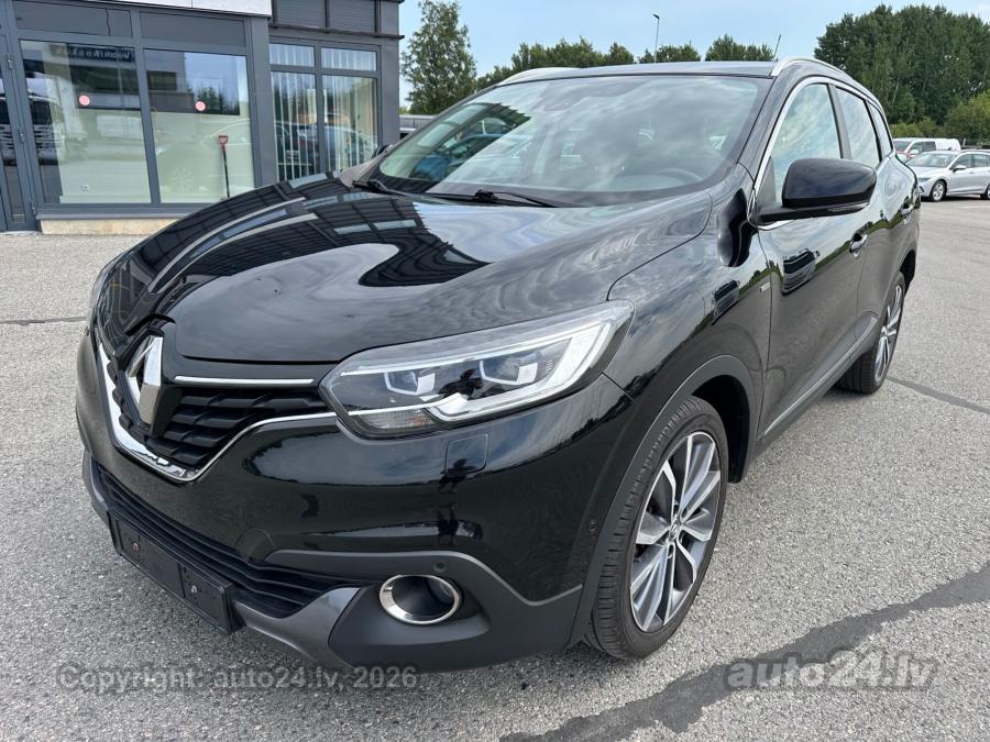 Black Renault Kadjar 2015 in Tartu, with an engine capacity of 1.60 L and mileage of 212 thousand km for 7999 €, photo 1 on AUTOMOTO.COM.LV