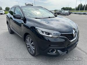 Black Renault Kadjar 2015 in Tartu, with an engine capacity of 1.60 L and mileage of 212 thousand km for 7999 €, photo 4 on AUTOMOTO.COM.LV