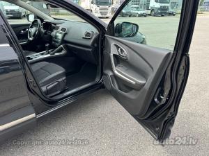 Black Renault Kadjar 2015 in Tartu, with an engine capacity of 1.60 L and mileage of 212 thousand km for 7999 €, photo 13 on AUTOMOTO.COM.LV